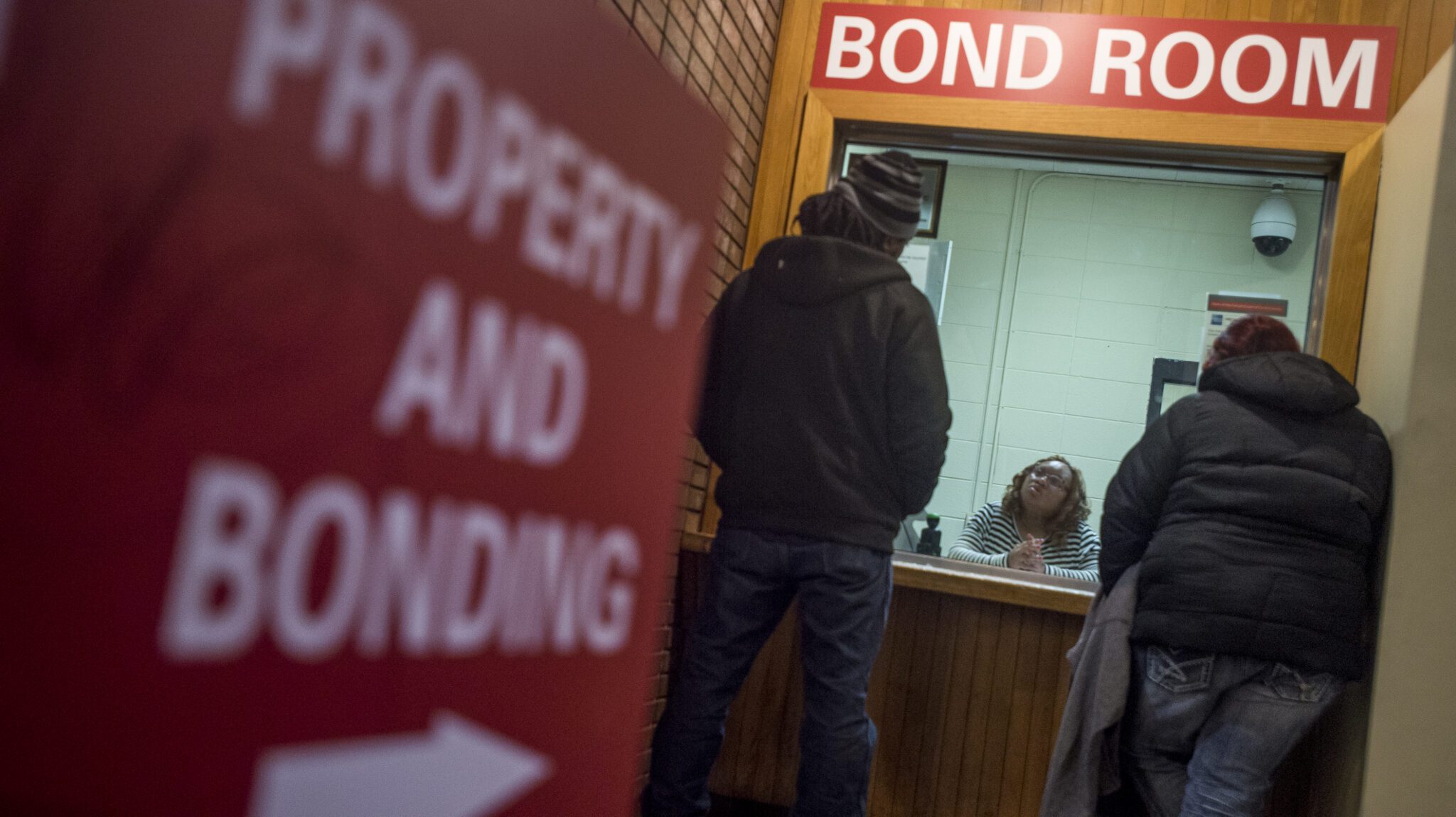 Court Watchers Prepare For the End of Cash Bail in Illinois | Bolts